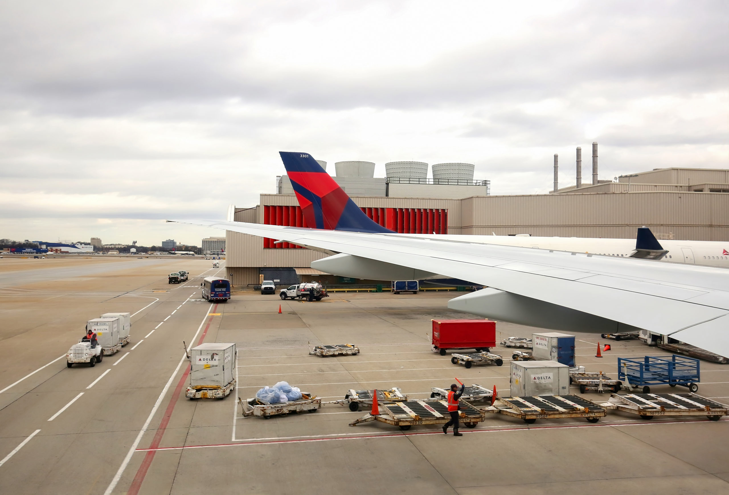 Ground Service Equipment (GSE) Fueling | Denver International Airport